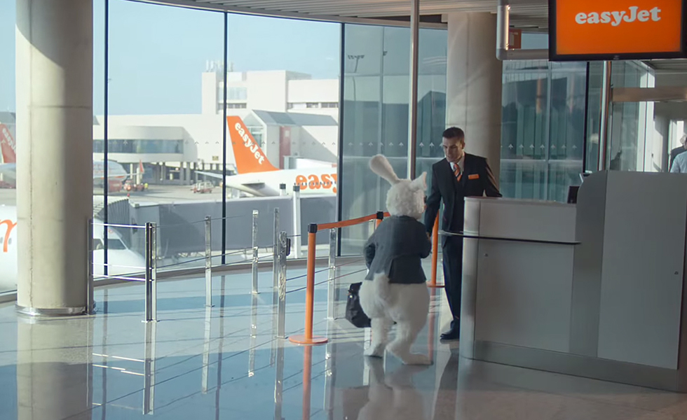 EasyJet creates new roles to focus on customer experience and digital